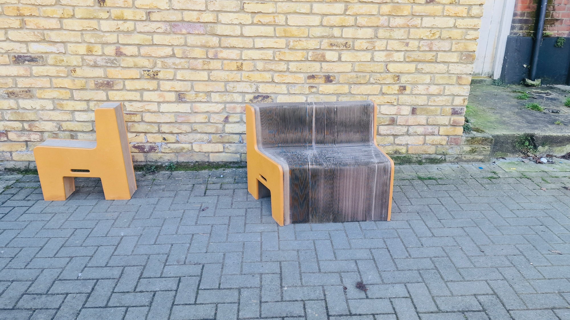 Rare Chishen Chiu Extensible Armchair Flexible Love – Bleu Furniture