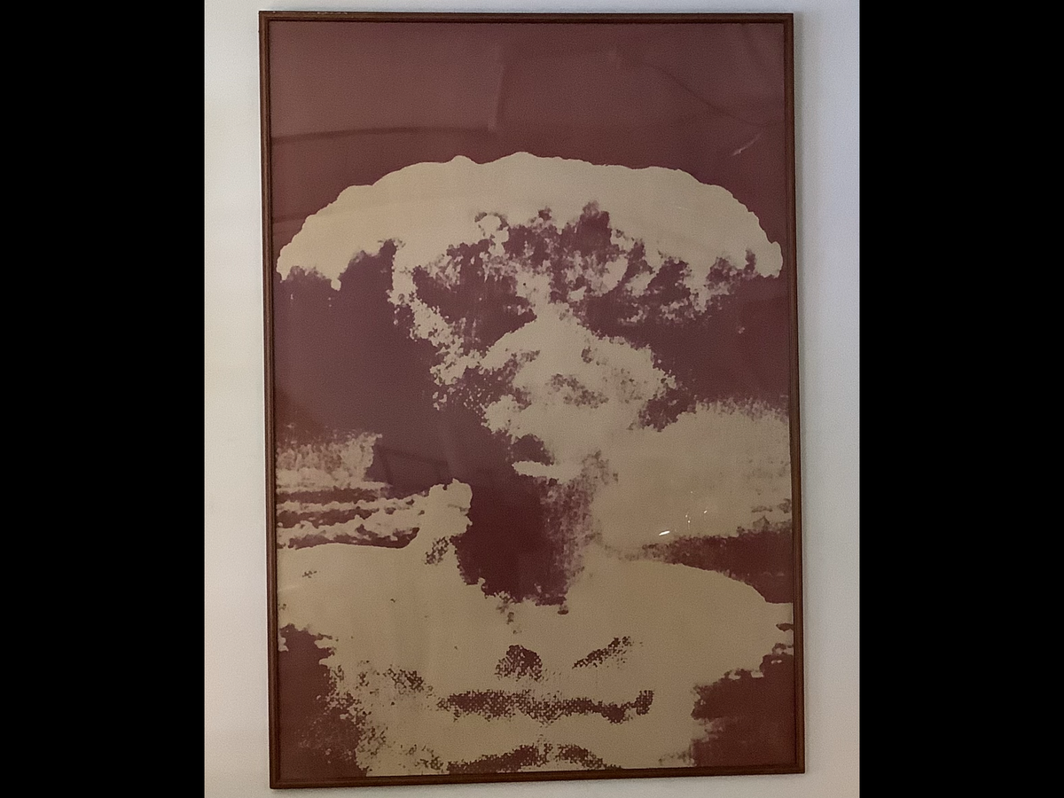 Limited edition print Peter Kennard – Bleu Furniture